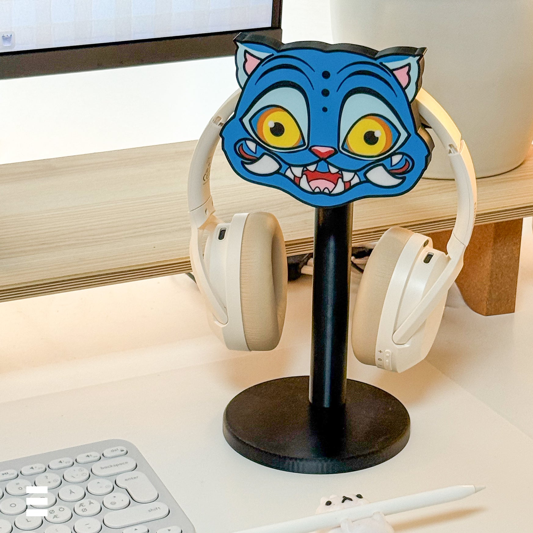 Huntrix K-Pop Demon Hunters Derpy Tiger Headphone Stand | InfinityONE